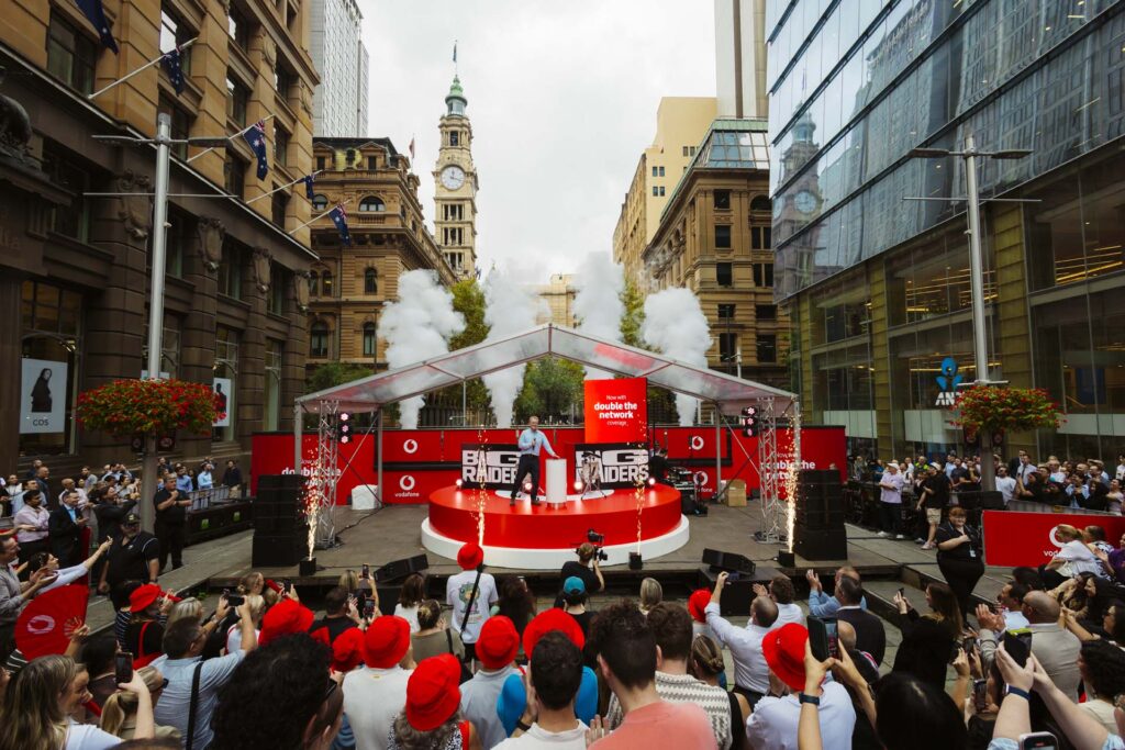 BRING | The World’s Biggest Button